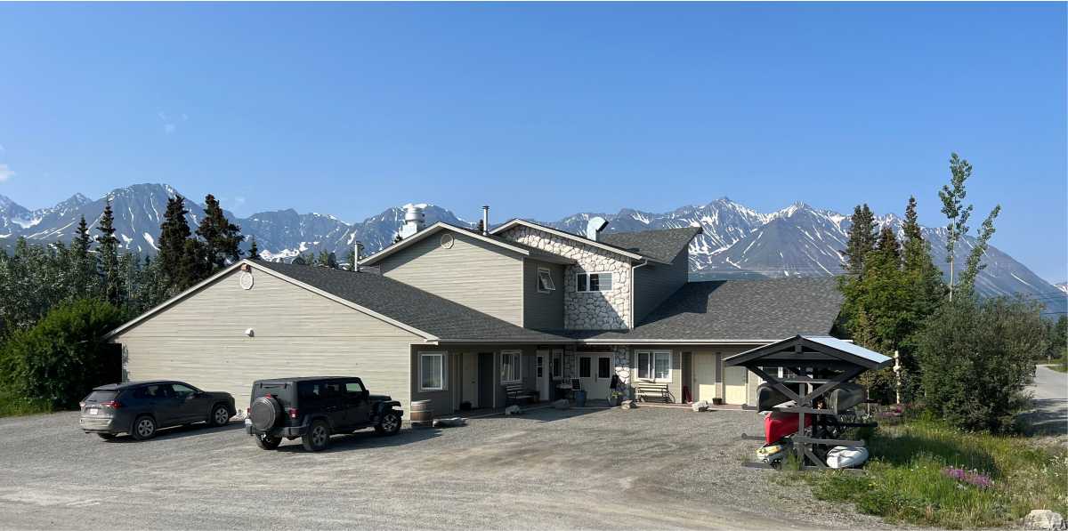 Raven's Rest Inn - Bell's Travel Guides